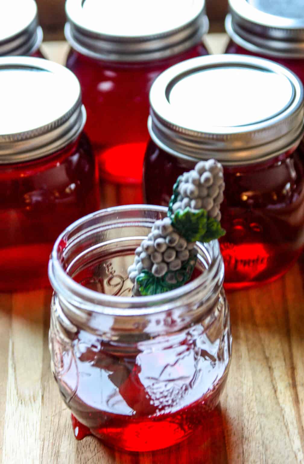 How to Make Homemade Grape Jelly From Real Grapes | The Food Blog