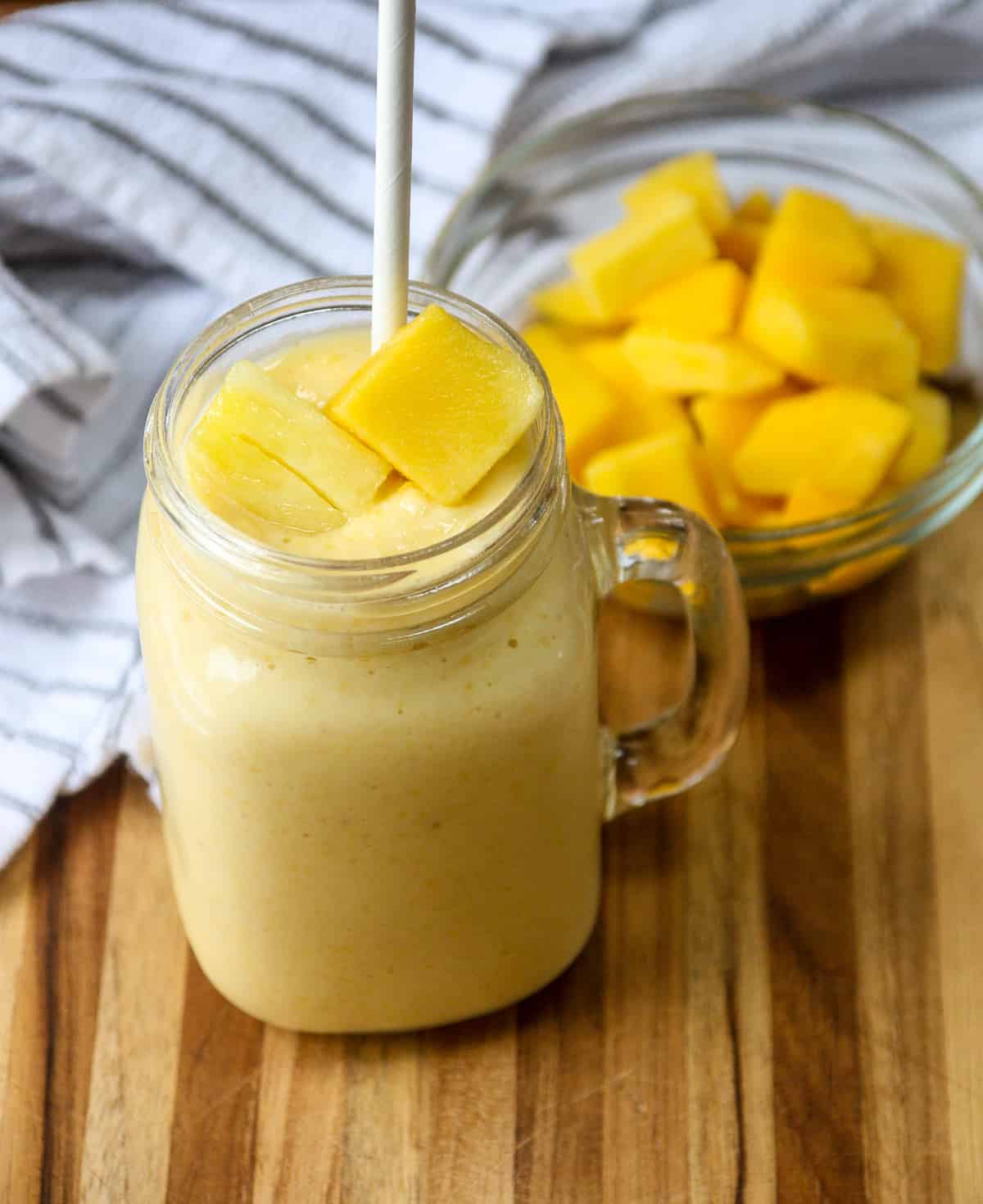 Easy Mango Pineapple Smoothie - The Food Blog