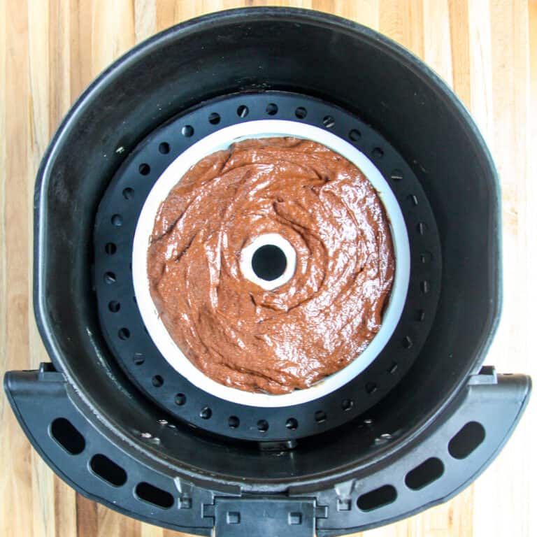 Easy Air Fryer Cake - The Food Blog