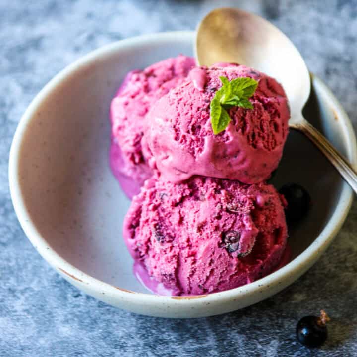 Black Currant Ice Cream - The Food Blog