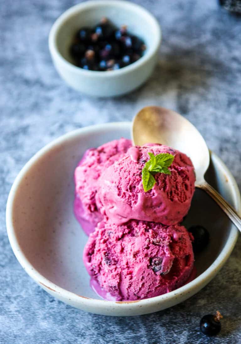 Black Currant Ice Cream - The Food Blog
