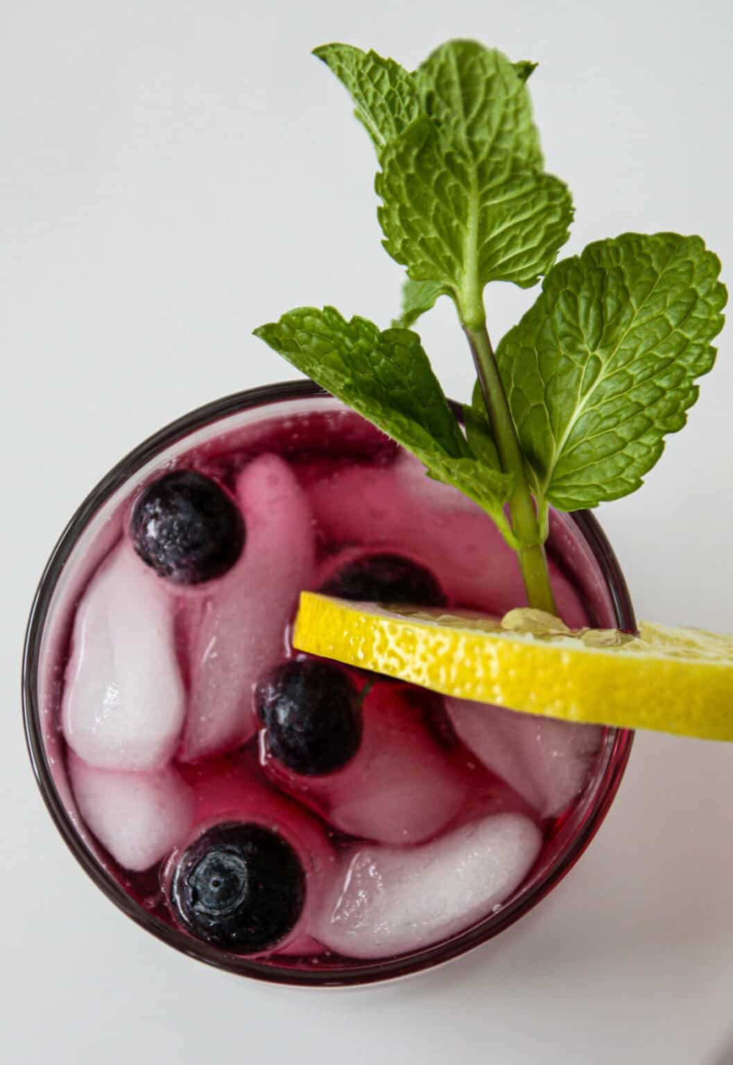 Blueberry Iced Tea - The Food Blog