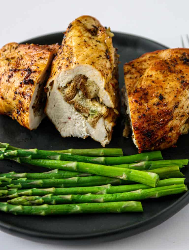Stuffed Chicken Breasts with Stuffing - The Food Blog