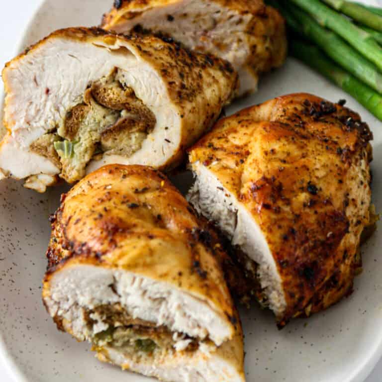 Stuffed Chicken Breasts with Stuffing - The Food Blog